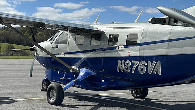 Virginia State Police plane honors trooper killed | The Farmville Herald